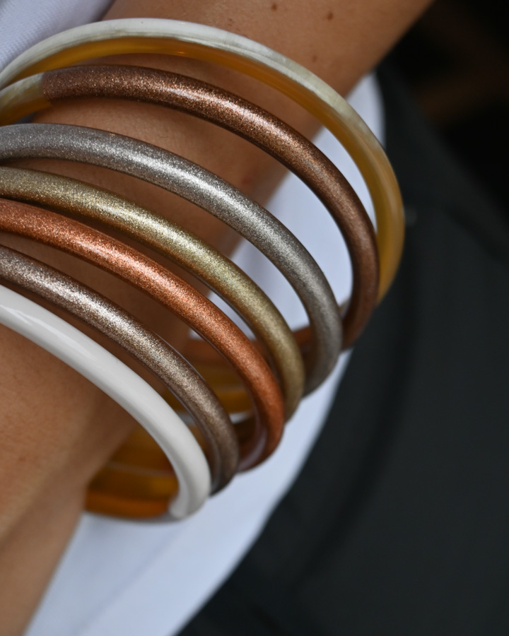 L'histoire des joncs en corne de Sucre & Cannelle ? | Blog bijoux ...